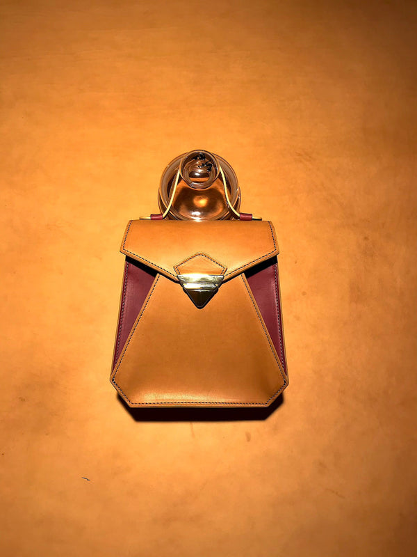 A closer look at our Diamante bag - Infinity Firenze
